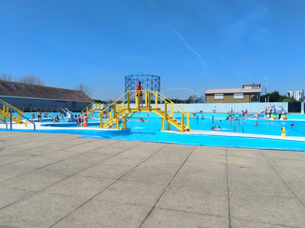 The Strand Pool - Where To Go With Kids