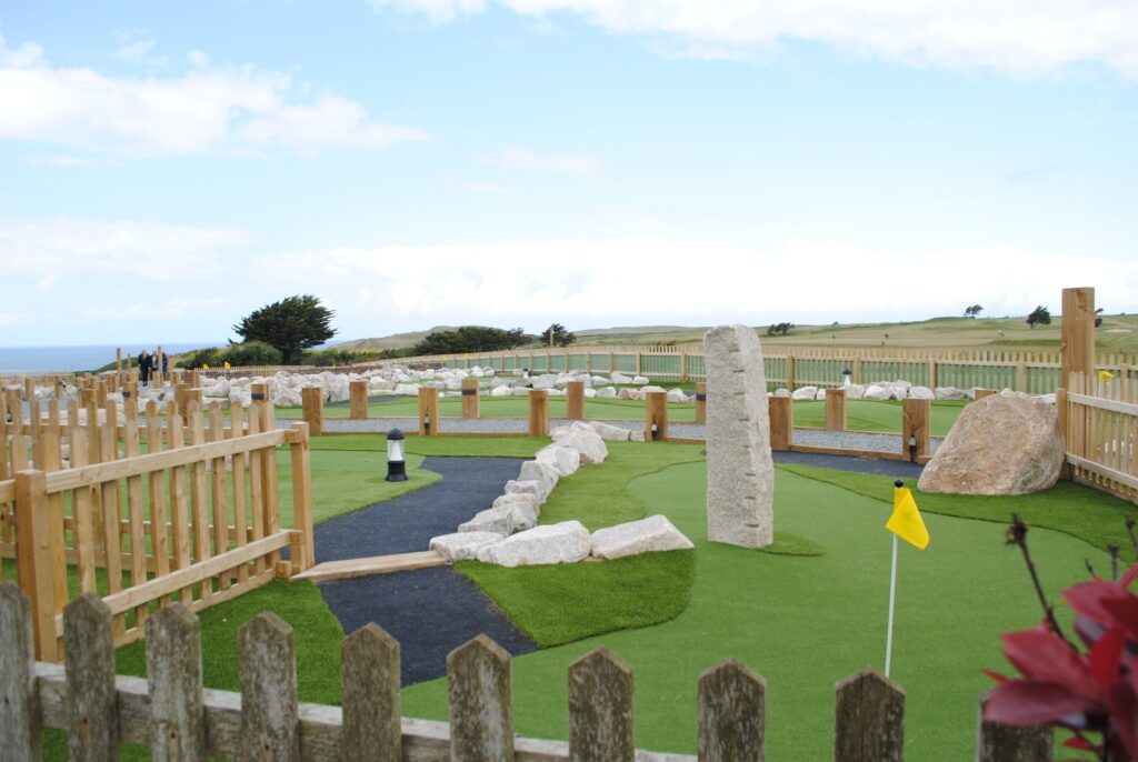 Holywell Bay Golf - Where To Go With Kids - Cornwall