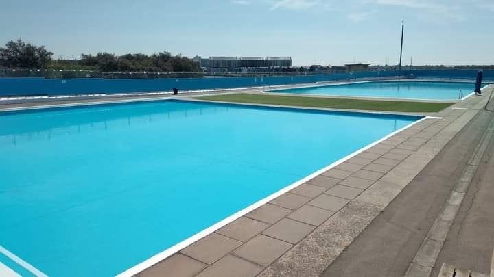 Brightlingsea Lido - Where To Go With Kids - Essex