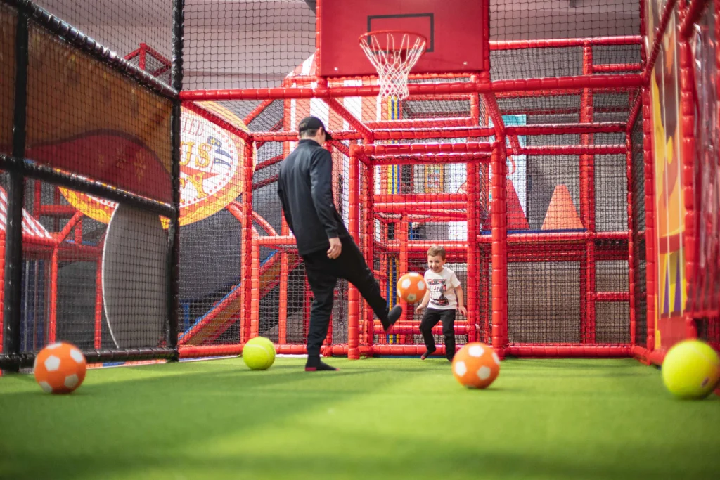 Cirq D Play - Where to go With Kids - Merseyside