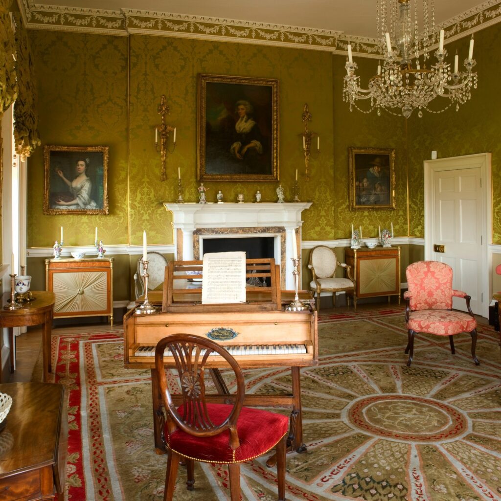 No 1 Royal Crescent - Where to go With Kids - Somerset
