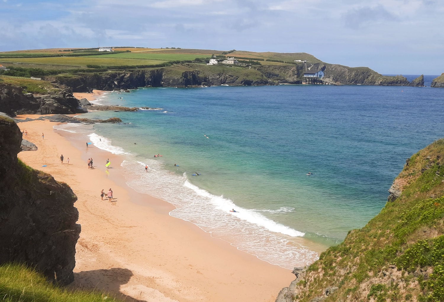 Long Cove Beach - Where To Go With Kids - Cornwall