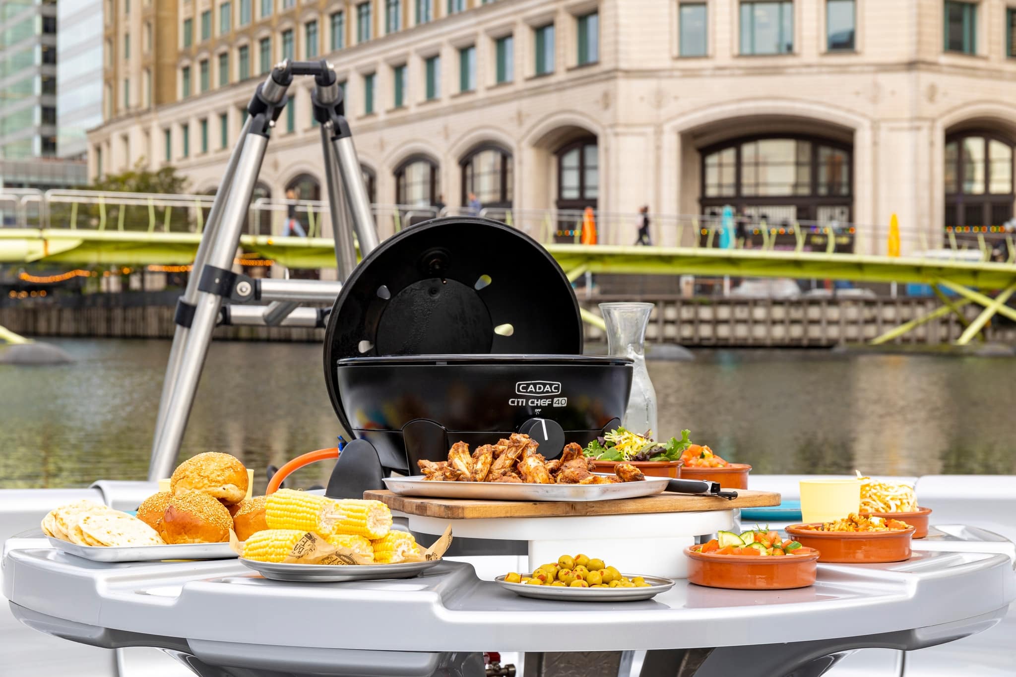 Skuna Hot Tub and BBQ Boats - Where To Go With Kids - London
